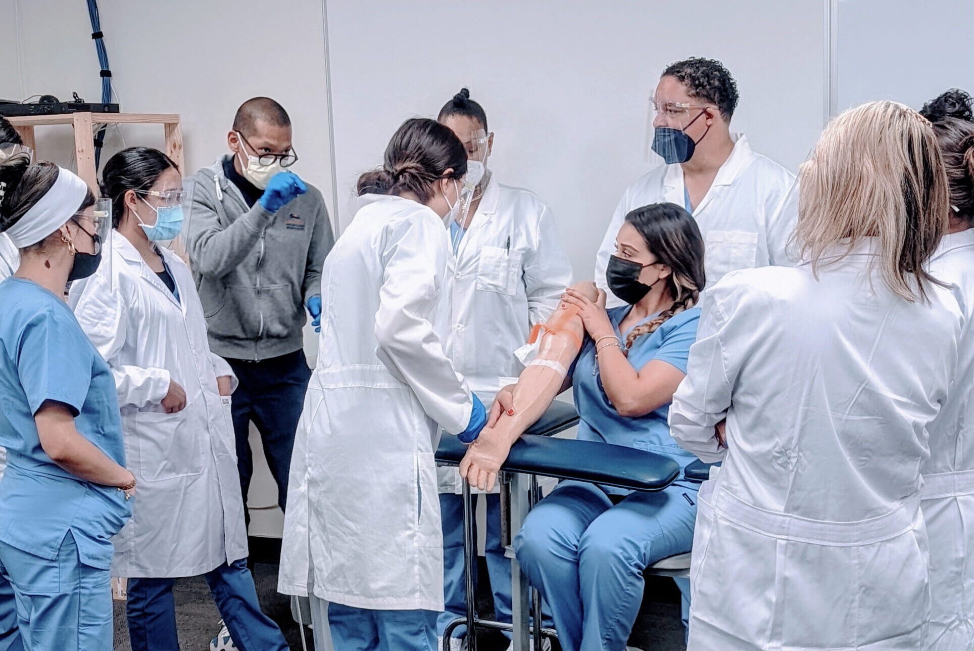 Customized Corporate Healthcare Training | Group Certification Programs ...